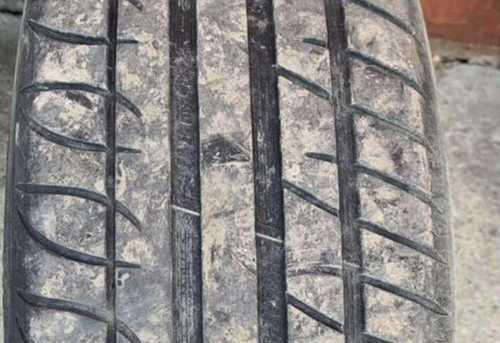 Tigar High Performance 215/60 R16