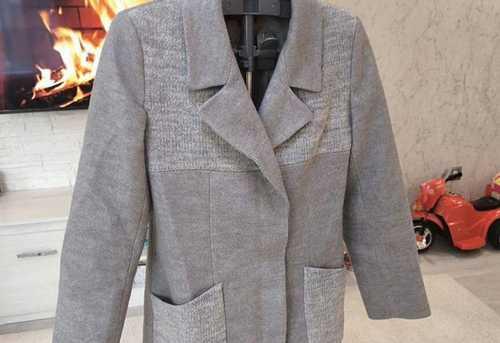 Пальто женское демисезонное 42 44 прямого кроя