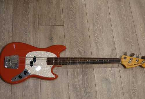 Бас гитара fender vintera mustang