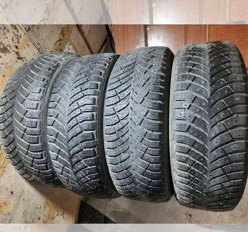 Michelin X-Ice North 4 225/60 R17 103T