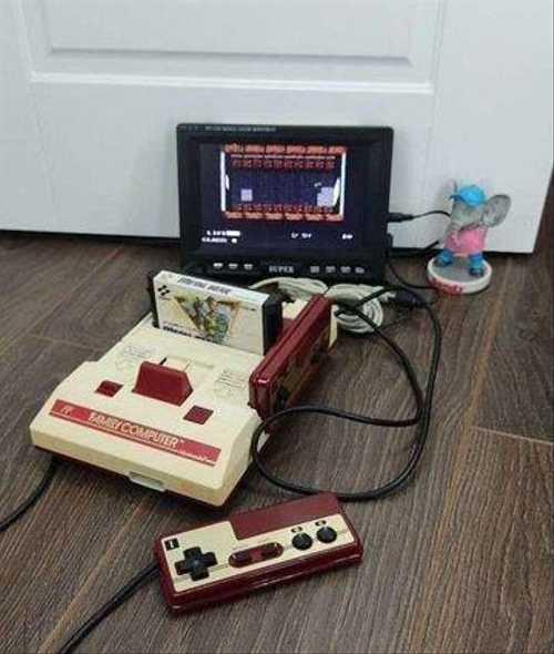 Nintendo Famicom (Япония, ntsc)