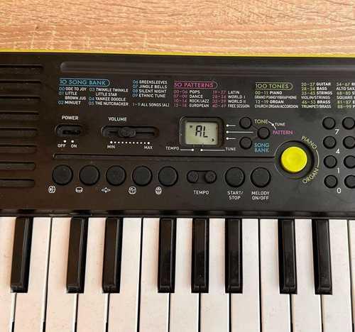 Мини-синтезатор Casio SA-46