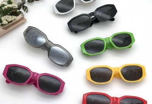 Солнцезащитные очки Versace/Версаче