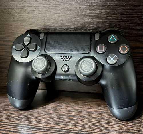 DualShock 4 (Ver.2) черный (оригинал)