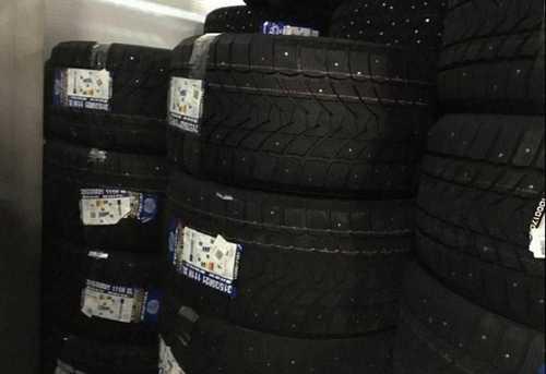 Tri Ace Snow White II 315/35 R21 111H
