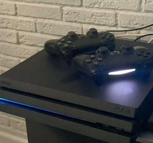 Sony playstation 4 Pro 1Tb