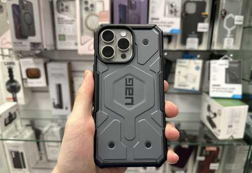 Чехол на iPhone 15 pro max pathfinder UAG