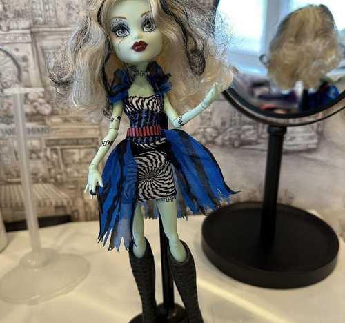 Кукла Monster High Фрэнки Штейн