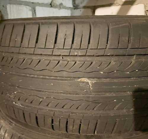 Kumho Solus KH17 215/45 R17