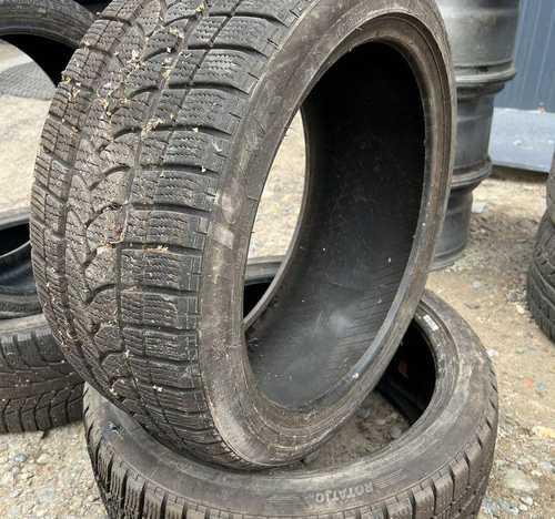 Tigar Winter 1 245/40 R18