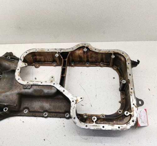 Поддон Toyota Tundra UCK30L 2uzfe
