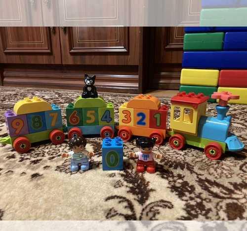 Паровоз с цифрами lego duplo