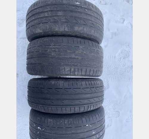 Bridgestone Potenza S001 245/45 R19 и 275/40 R19 102Y