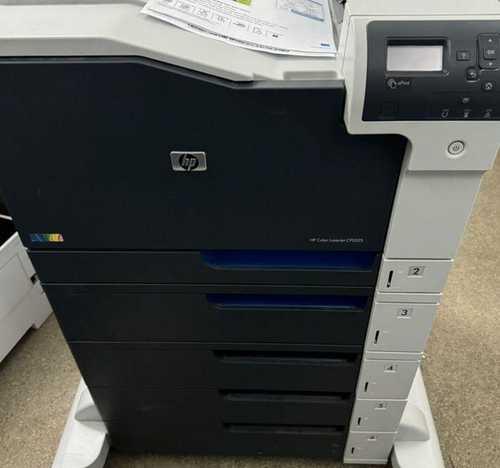 HP Color LaserJet CP5525