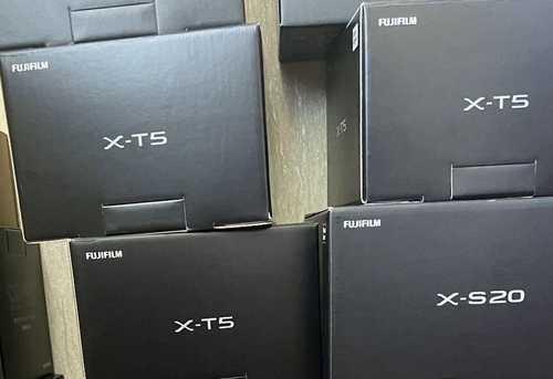 Fujifilm X-T5 body silver 3 года гарантия