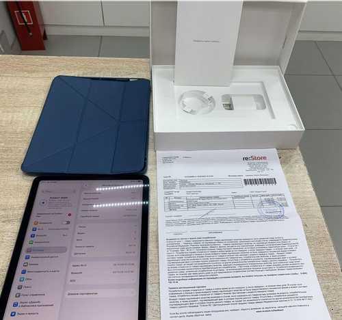 Планшет Apple iPad Air 2022
