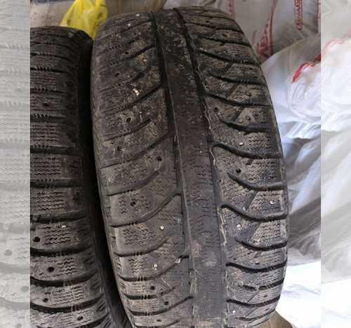 Bridgestone Blizzak Ice 235/55 R17 T