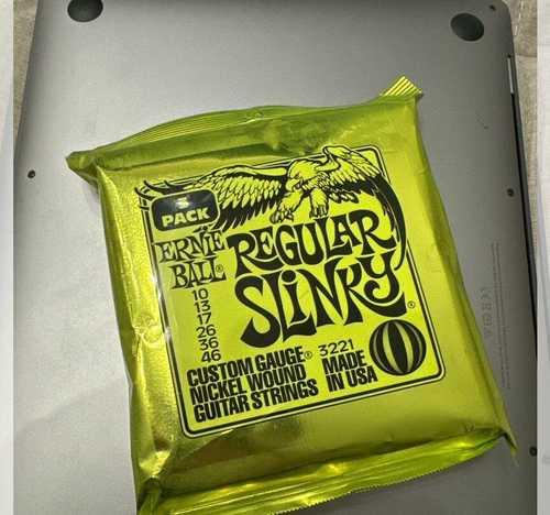 Ernie Ball Regular Slinky 3-pack