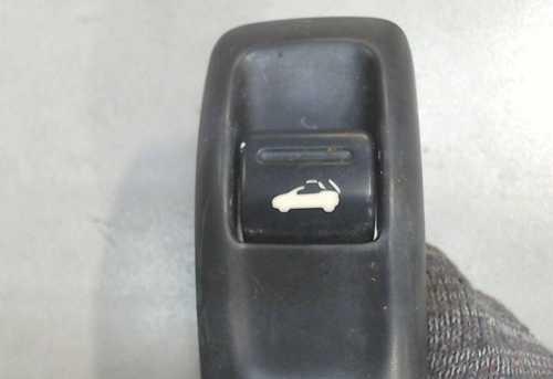 Кнопка крышки багажника Peugeot 206, 2001