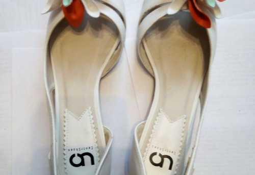 Женские летние туфли, босоножки 37,36 размер