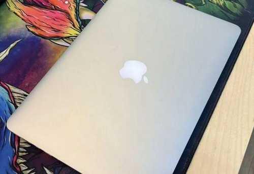 MacBook Pro 13 2015 i7/16/256gb