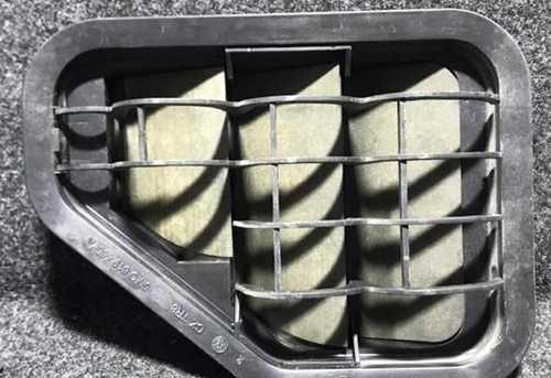 Решетка вентиляционная Volkswagen Tiguan 2008-201