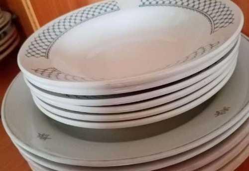 Посуда;ложки и тарелки