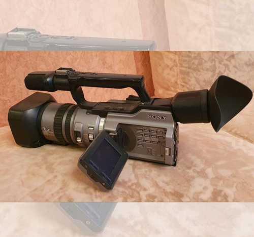 Видеокамера sony DCR-VX2100E