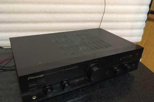 PioneerA-109 HiFi stereo amplifier