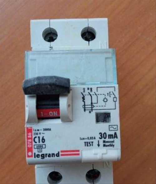 Автоматический выключатель legrand