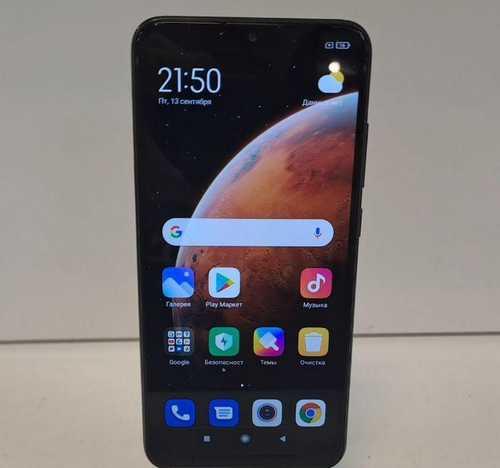 Xiaomi Redmi 8, 3/32 ГБ