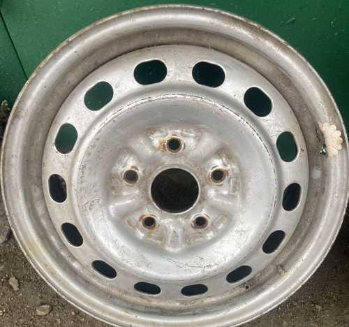 Штампованные диски Toyota 6×R15 5×114.3