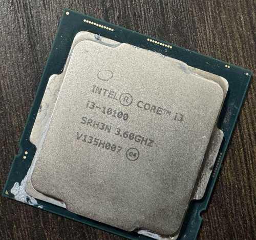 Процессор Intel Core i3-10100 (с графикой)