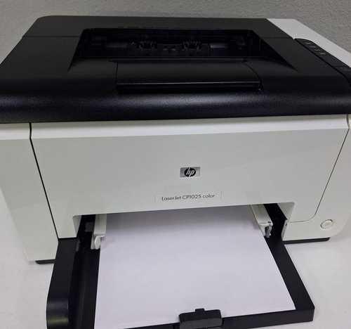 Цветной лазерный принтер HP Laserjet CP1025 color