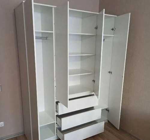 Шкаф распашной белый