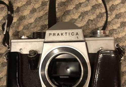 Плёночный фотоаппарат Pentacon Praktica L