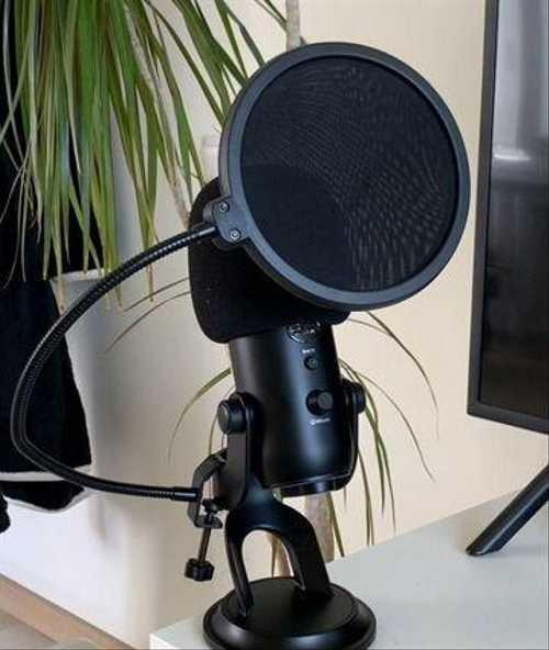 Микрофон Blue Yeti Blackout с поп-фильтрами