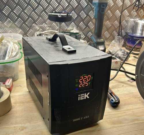 Стабилизатор напряжения 2 квт IEK