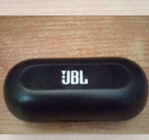 Кейс для наушников jbl