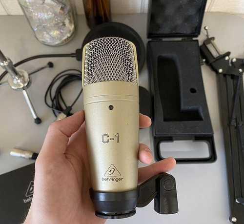 Студийный микрофон Behringer C-1 конденсаторный