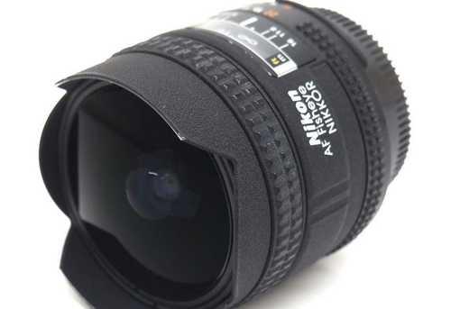 Nikon 16mm f/2.8D AF Fisheye-Nikkor (0136)