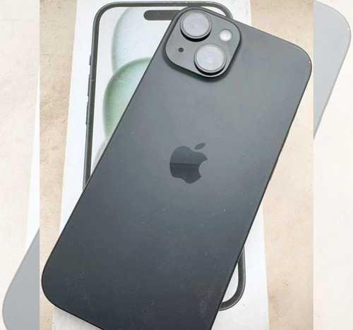 iPhone 15, 128 ГБ