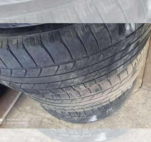 Goodyear Wrangler HP All Weather 235/65 R17 104H