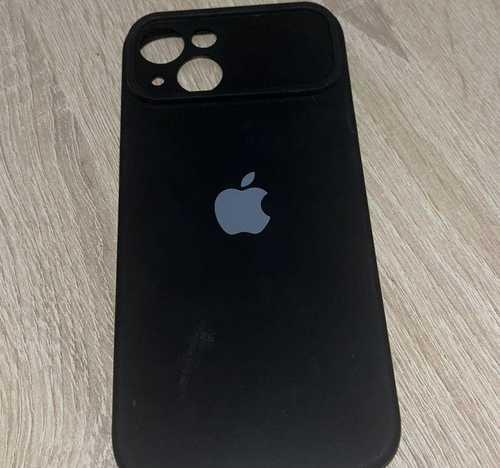 Чехол на iPhone 13