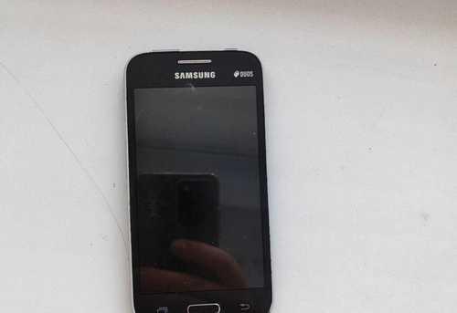 Телефон Samsung galaxy star