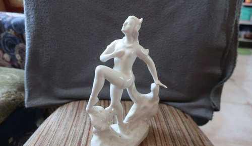 Фарфоровая статуэтка Балерина-Кошка.Вербилки
