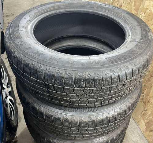 Maxxis SP3 Premitra Ice 185/65 R15