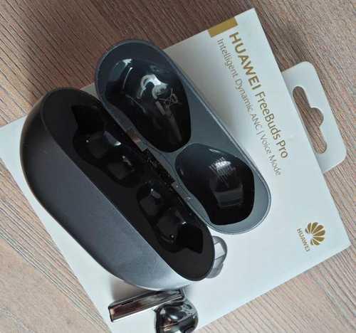 Беспроводные наушники Huawei freebuds pro