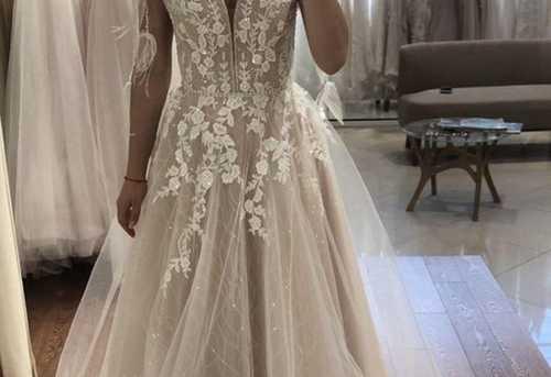 Свадебное платье 40 42 длинное
