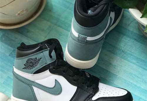 Кроссовки Nike air jordan женские